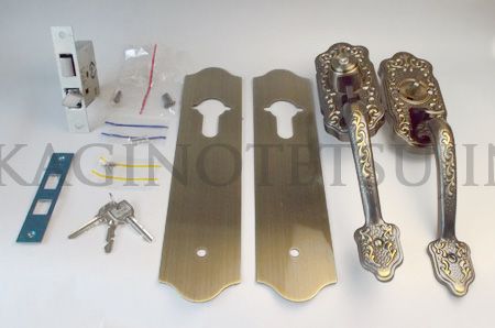 【廃番】MIWA玄関錠 THM 鍵(カギ) 取替え 交換用サムラッチ錠 アンティーク錠(部屋内もサムラッチタイプ)ドアの厚み35～46mm用 左右共用タイプ 標準キー3本付き 【送料無料 ...